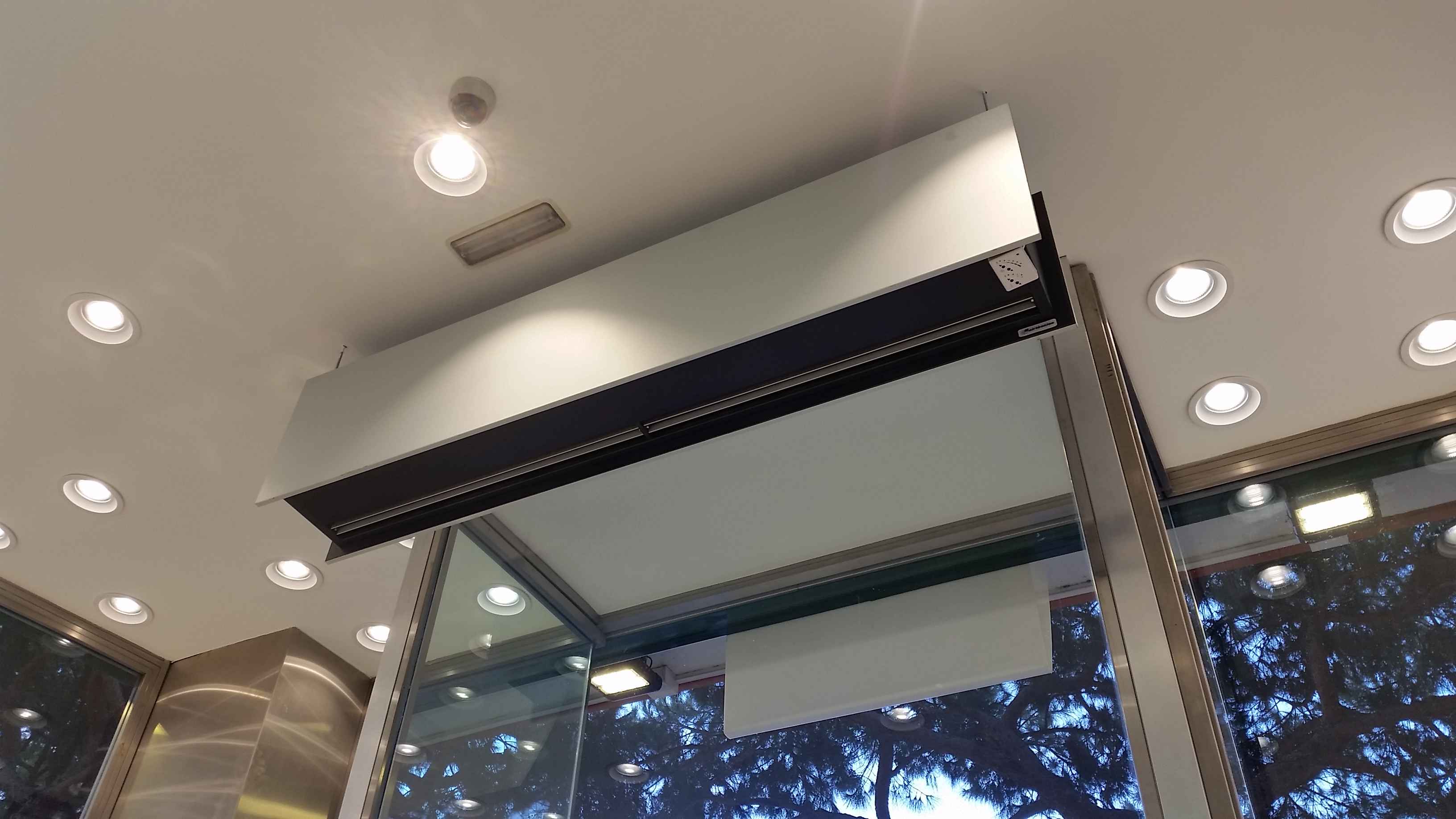 Air curtain Zen | Decorative, minimalist and elegant air curtain